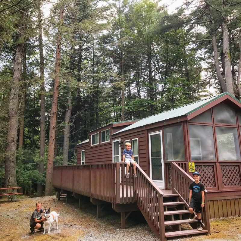 8 Reasons Why Your Family Should Rent a Cabin This Summer - Campspot