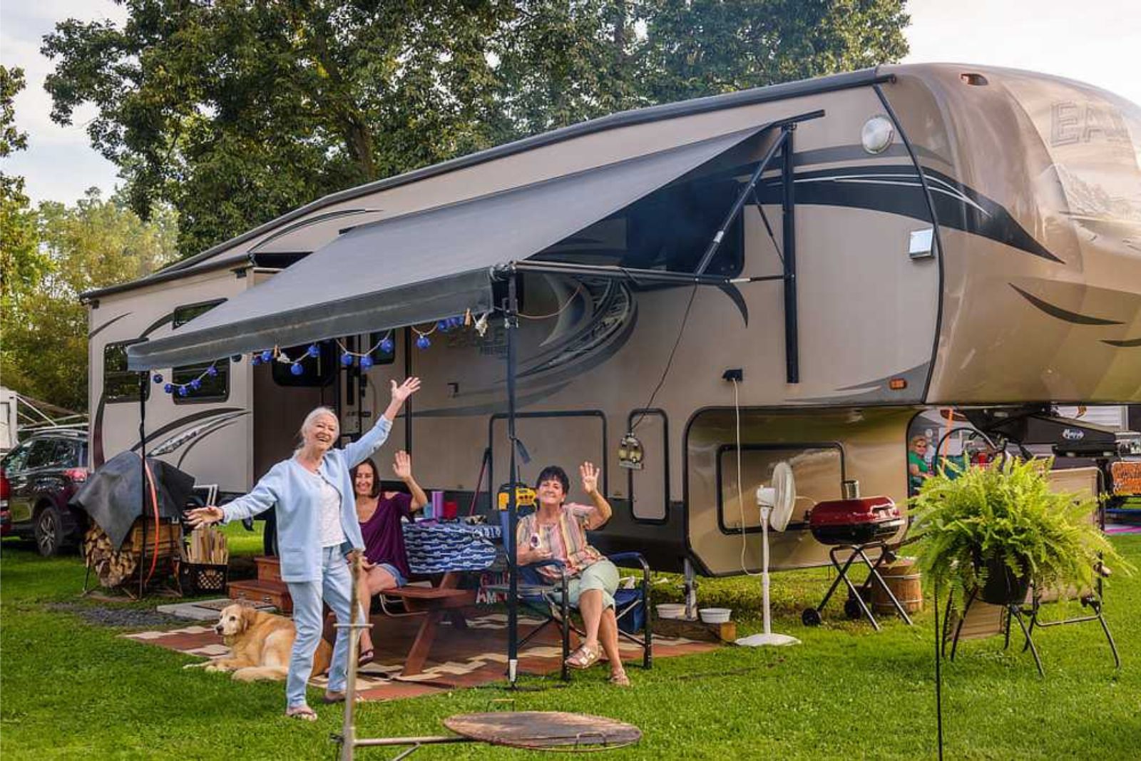 10 Compelling Reasons to Attend Hershey America's Largest RV Show ...